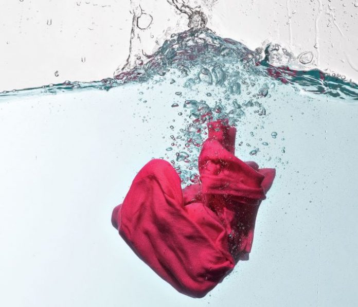 ⊛ Cómo Quitar Manchas de Sangre Seca en Sábanas ️